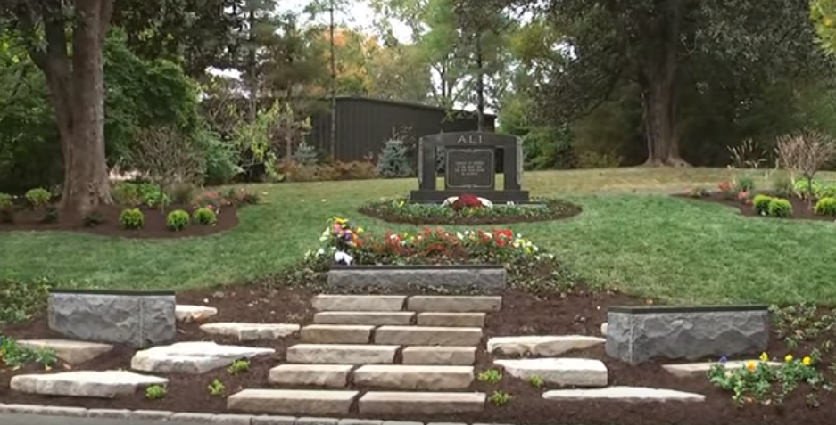 Muhammad Ali Grave Location | Global Film Locations
