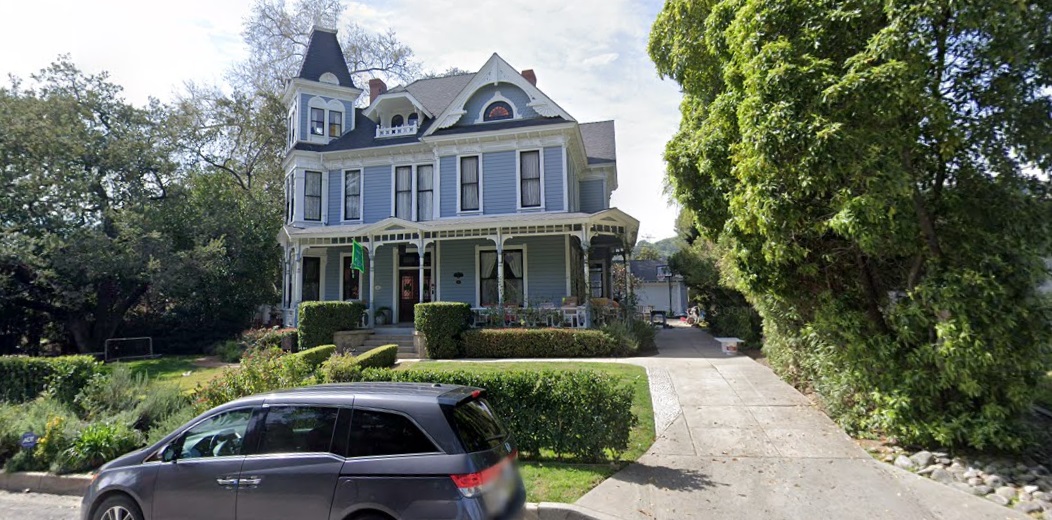 House (1986) Filming Location | Global Film Locations