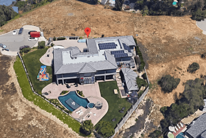 Chris Brown’s $4.5 million Tarzana Mansion | Global Film Locations